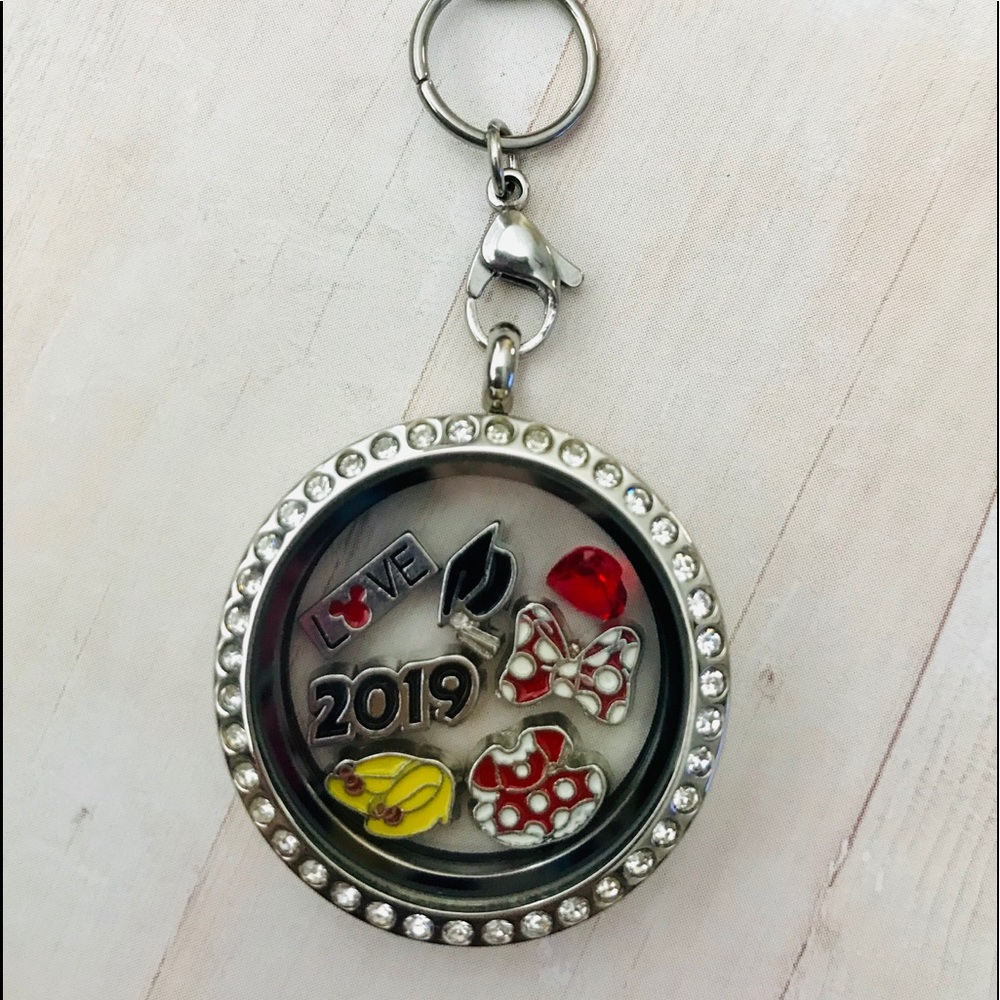 Minnie Graduation 2019 Or 2020 Memory Locket - Gem
